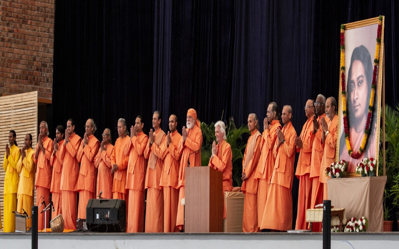 Swami Chidananda paramahansa yogananda Yogoda Satsanga