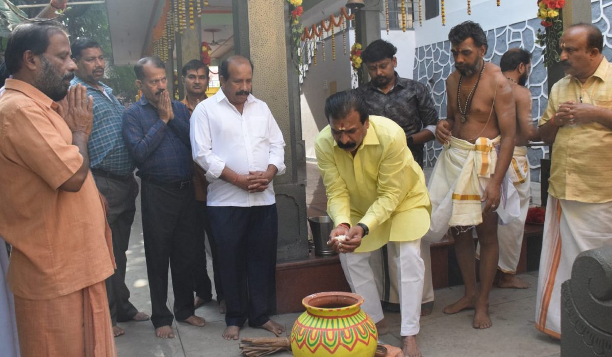 Bokaro News : आदि पराशक्ति देवी की हुई पूजा, अच्छे स्वास्थ्य व खुशहाली की कामना