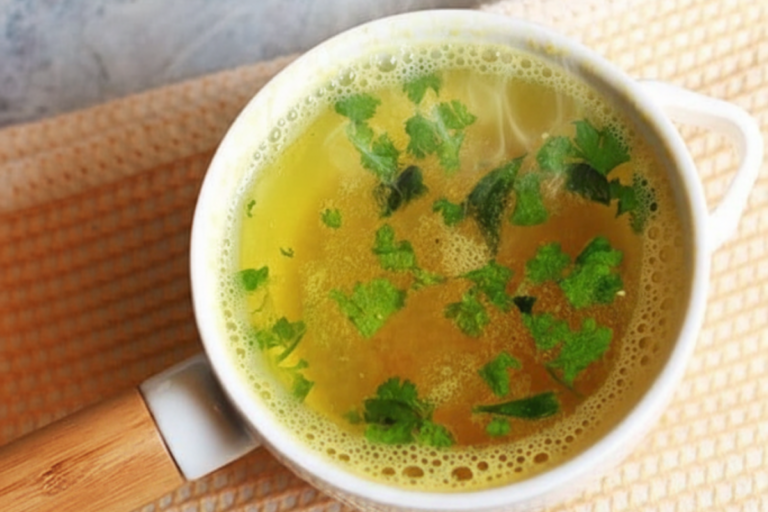 Benefits of Daal Ka Paani: दाल का पानी पीने से सेहत, त्वचा और बालों पर ...