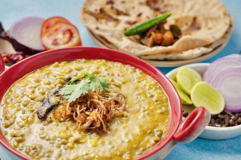 High Protein Moong Dal Mughlai Recipe: बिना क्रीम के 30 मिनट में बनाएं ...