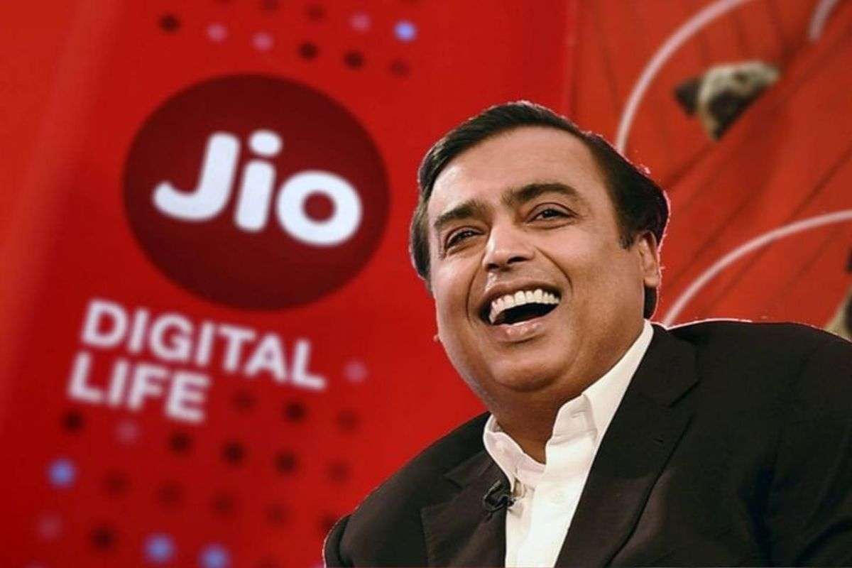 Jio का धमाकेदार फैमिली प्लान, एक साथ 4 SIM रहेंगे एक्टिव, कॉलिंग-डेटा ...