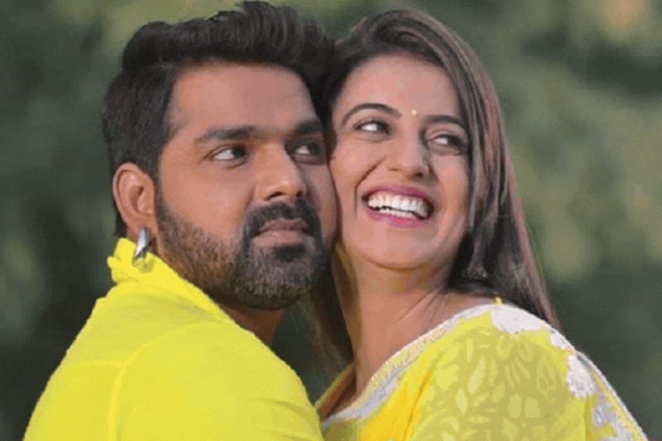 Pawan Singh: “चुप रहलS कि ना तू”, अक्षरा सिंह का नाम आते ही पावर स्टार ...